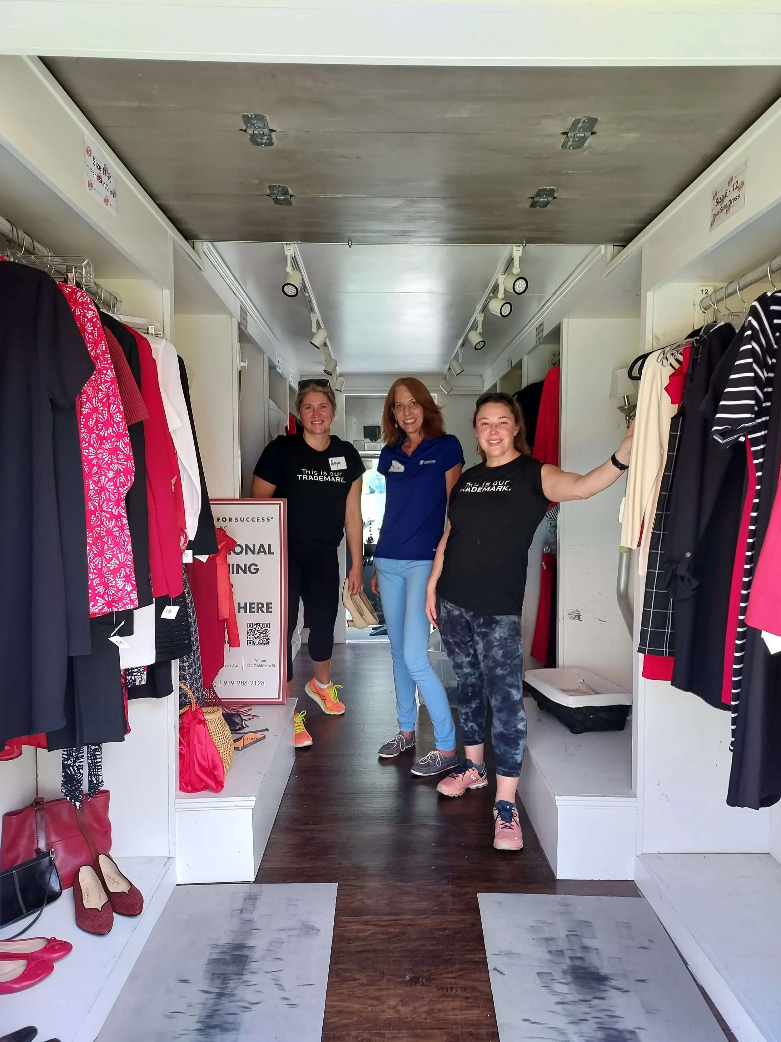 Volunteer to Empower Women — Dress for Success Triangle NC