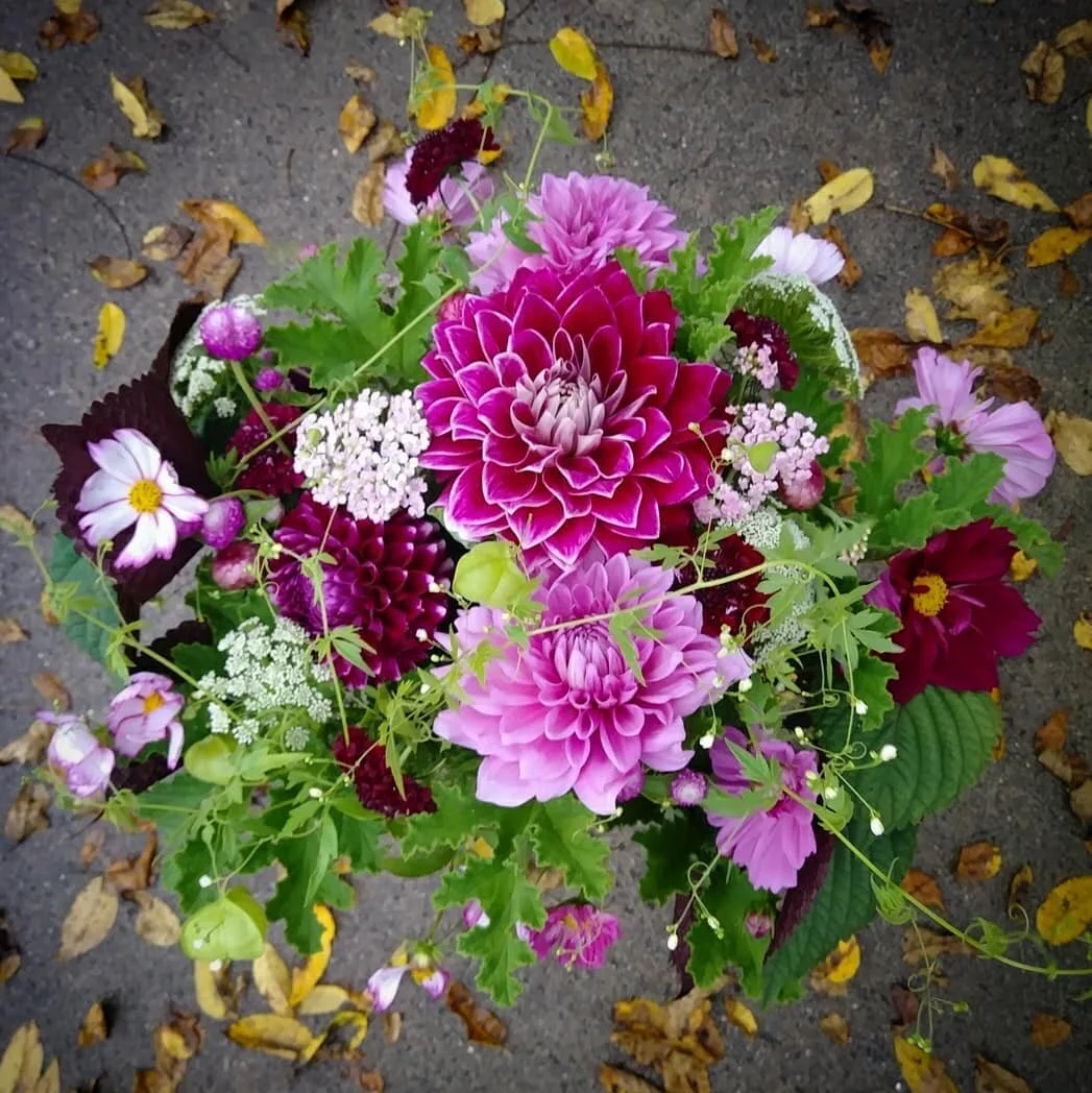 Mass Flower Arrangement Pictures | Best Flower Site