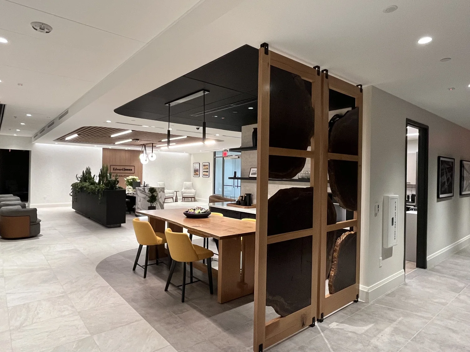Edward Jones — Goebel Furniture