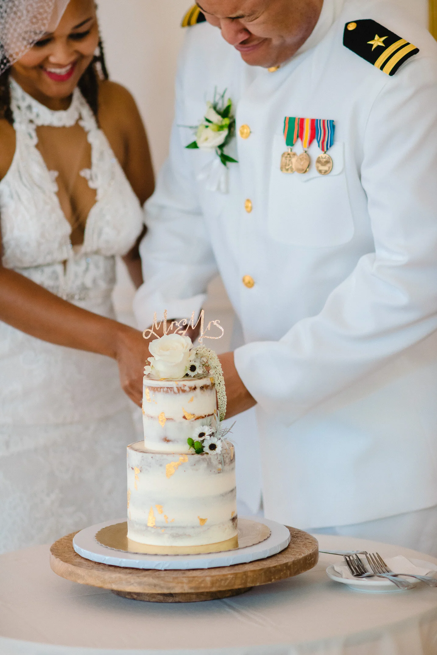 Small wedding cakes images 60 photos - Astyledwedding.com