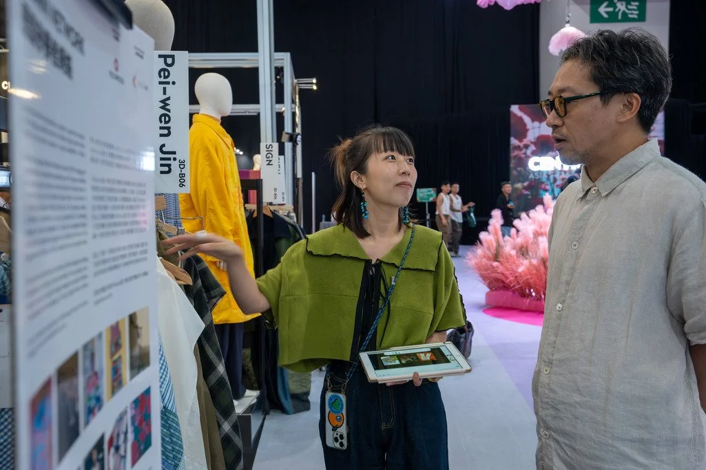 2023 Alumni Booth at CENTRESTAGE — Redress Design Award