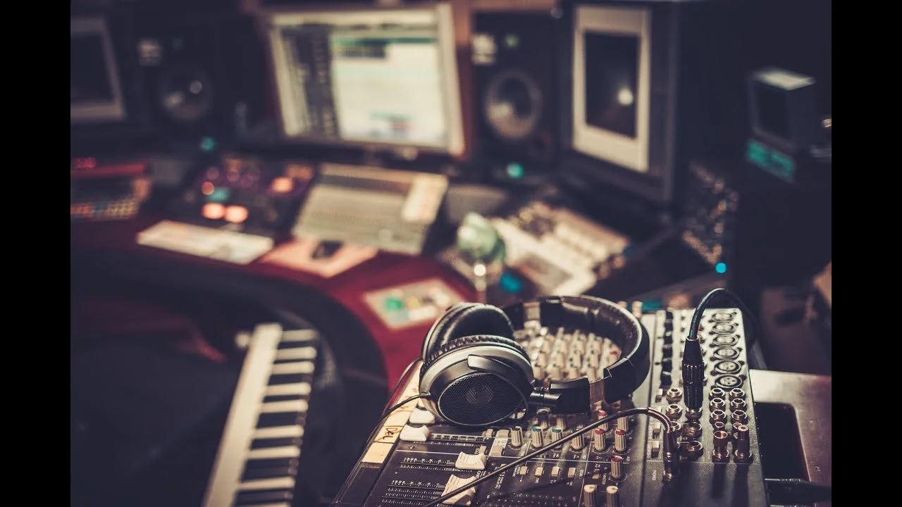 Online Music Production Lessons for Adults — McAllister Music Studio