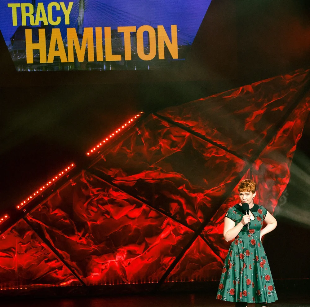 Bio — Tracy Hamilton