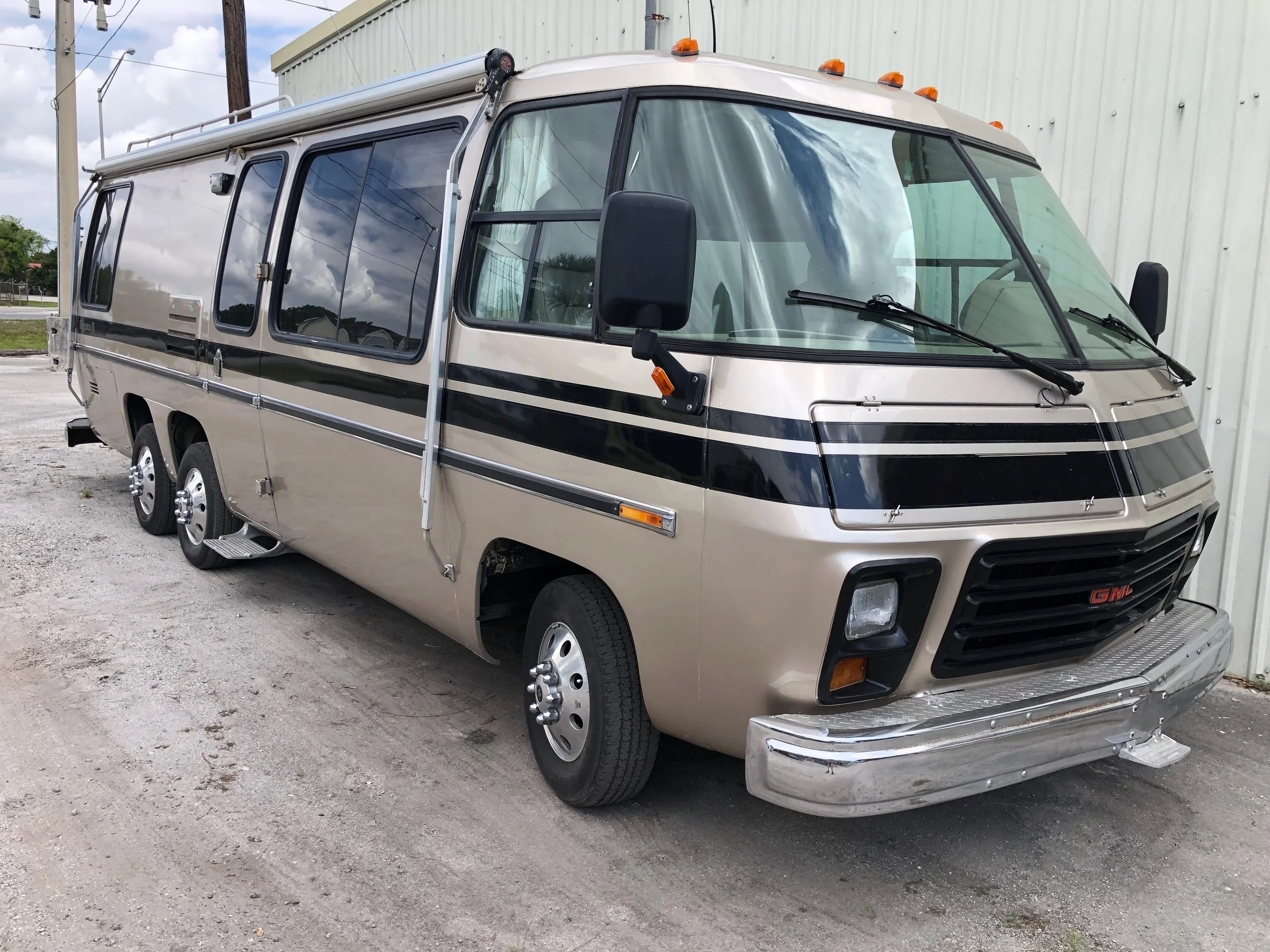 GMC Motorhomes For Sale — Alex Sirum Vintage GMC Alex Sirum Vintage GMC ...