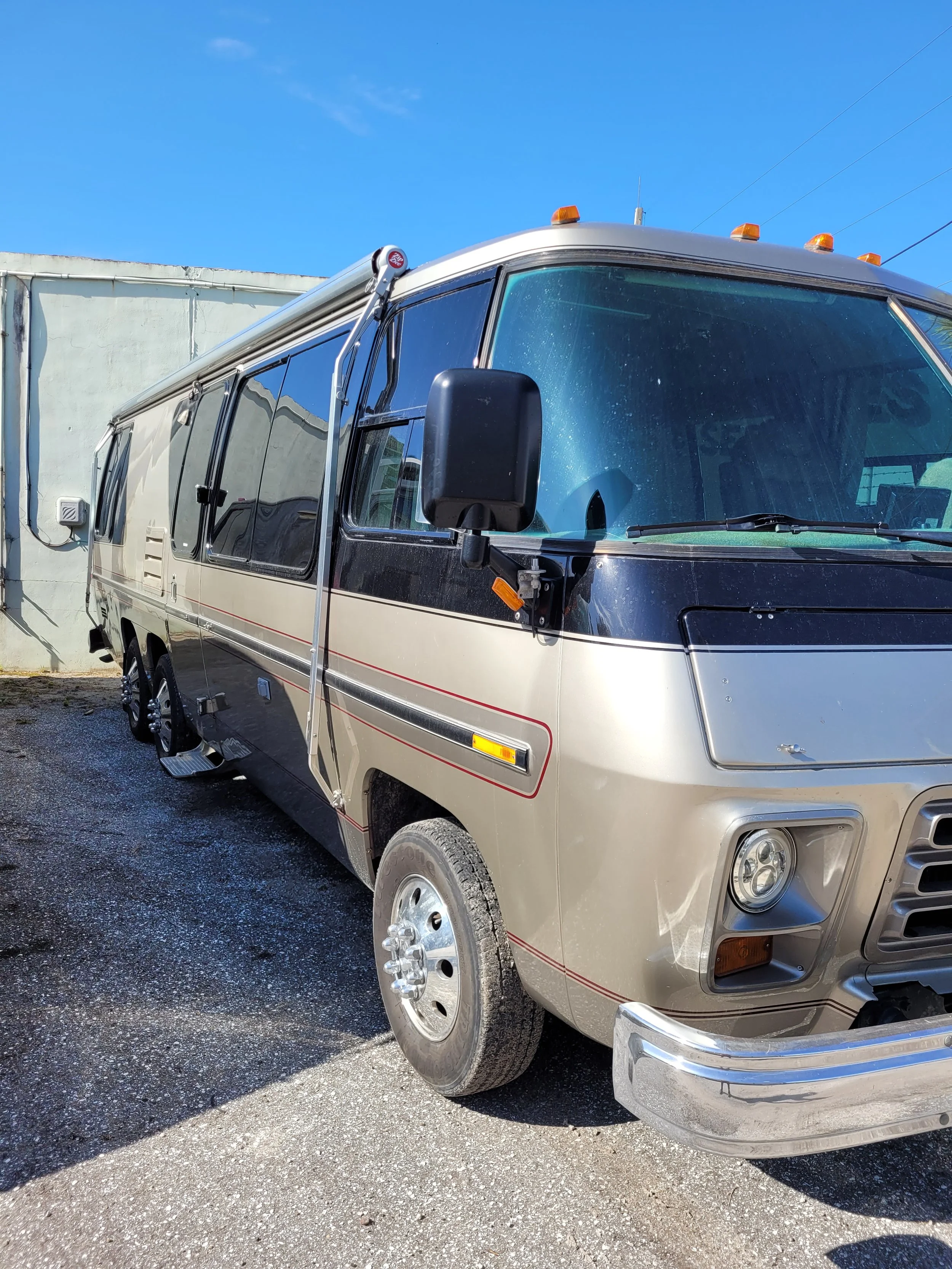 GMC Motorhomes For Sale — Alex Sirum Vintage GMC Alex Sirum Vintage GMC ...