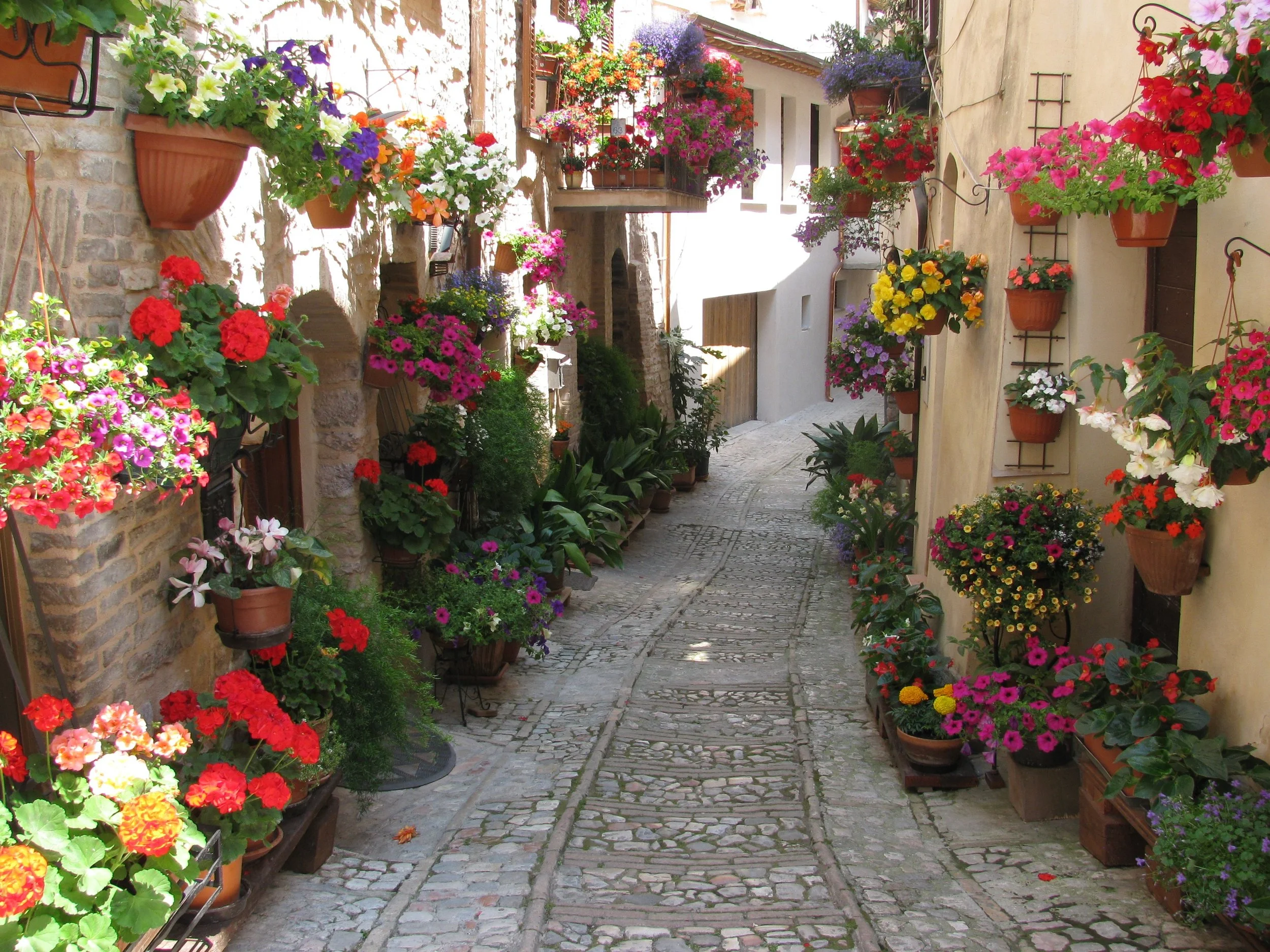 Village Vacations In Italy