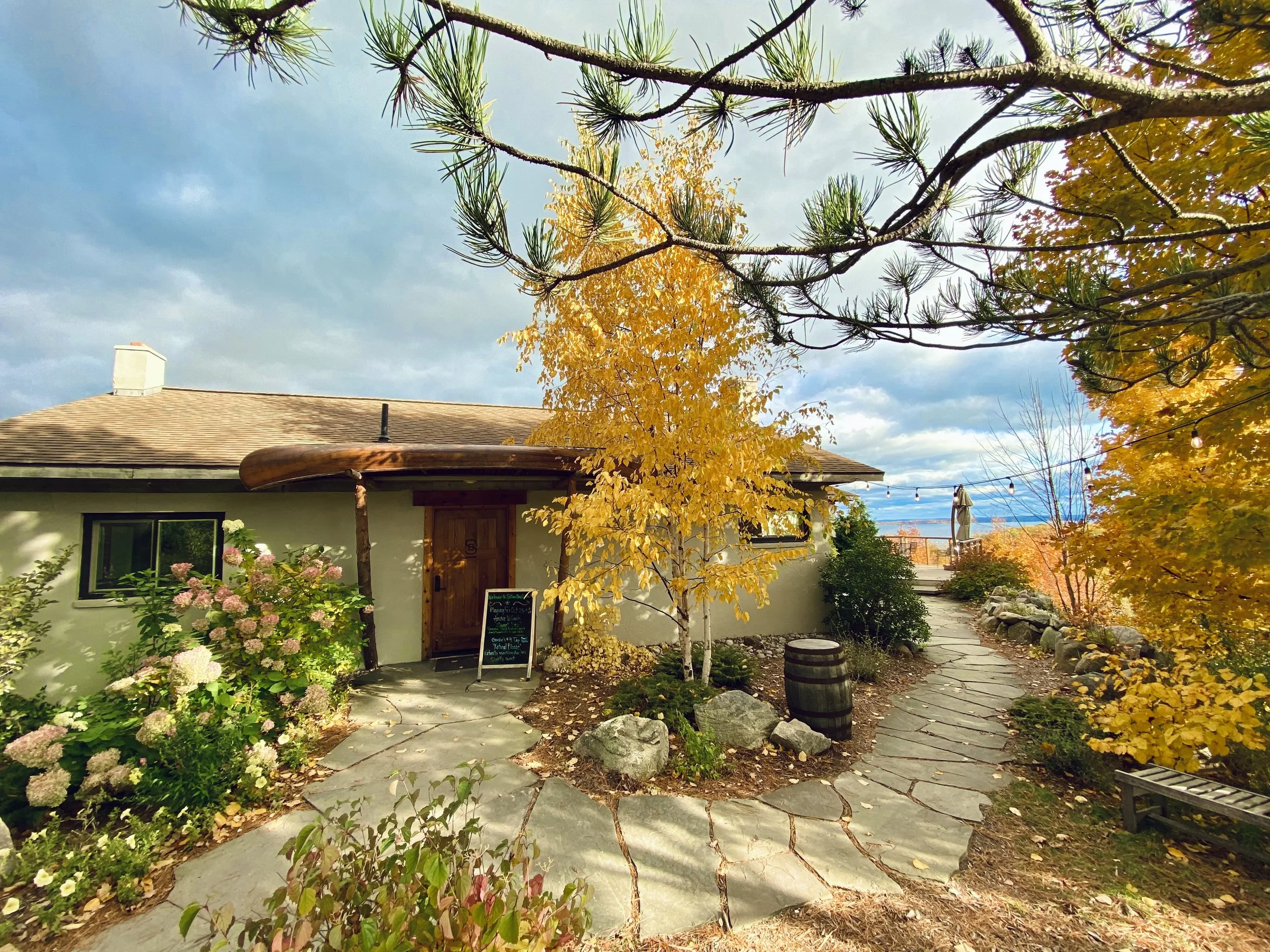 Sutton’s Bay Ciders | Cidery and Tasting Room near Traverse City, MI