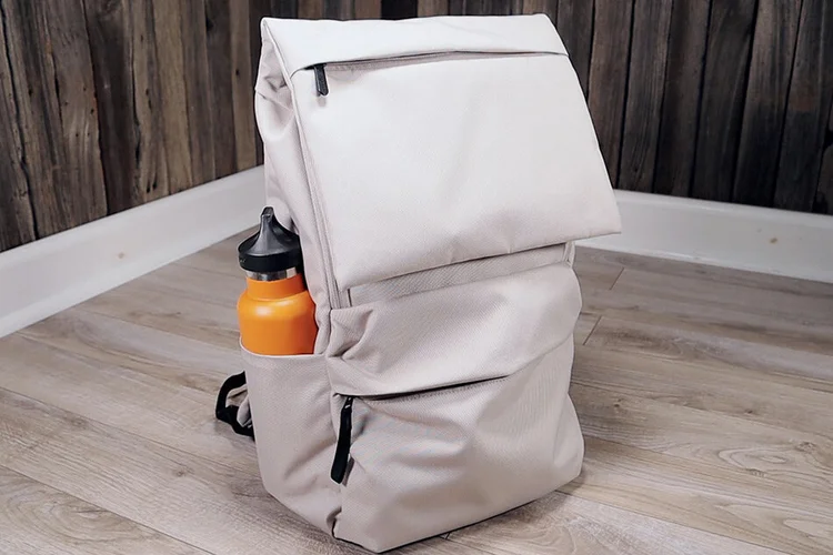 Everlane ReNew Transit Backpack Review - Hands-On with Everlane's Best ...