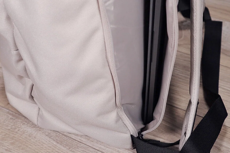 Everlane ReNew Transit Backpack Review - Hands-On with Everlane's Best ...