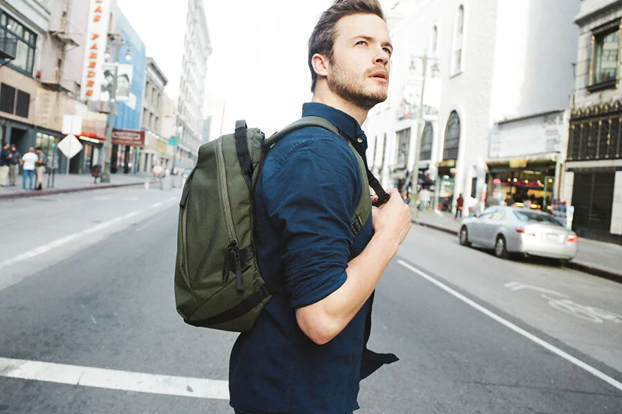 21 Best Small Backpacks for Men - Under 20 Liters | Backpackies