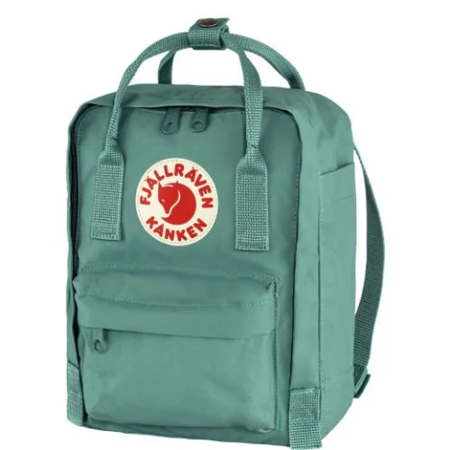 Fjallraven Kanken Classic vs Mini - What's the difference? | Backpackies