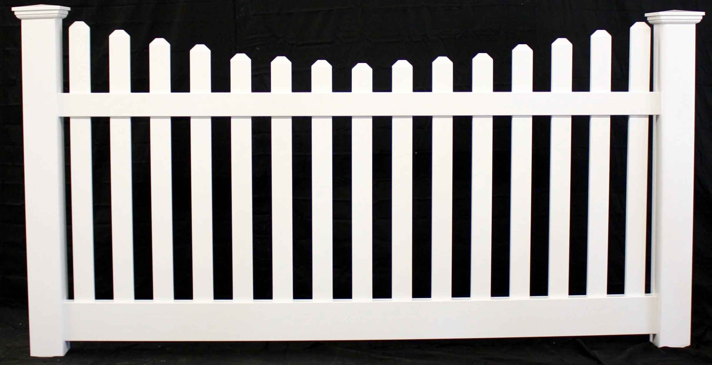 PICKET FENCE — DIRECT FENCE