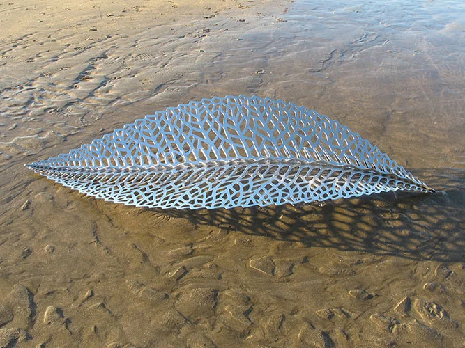 Undulating Leaf — Virginia King