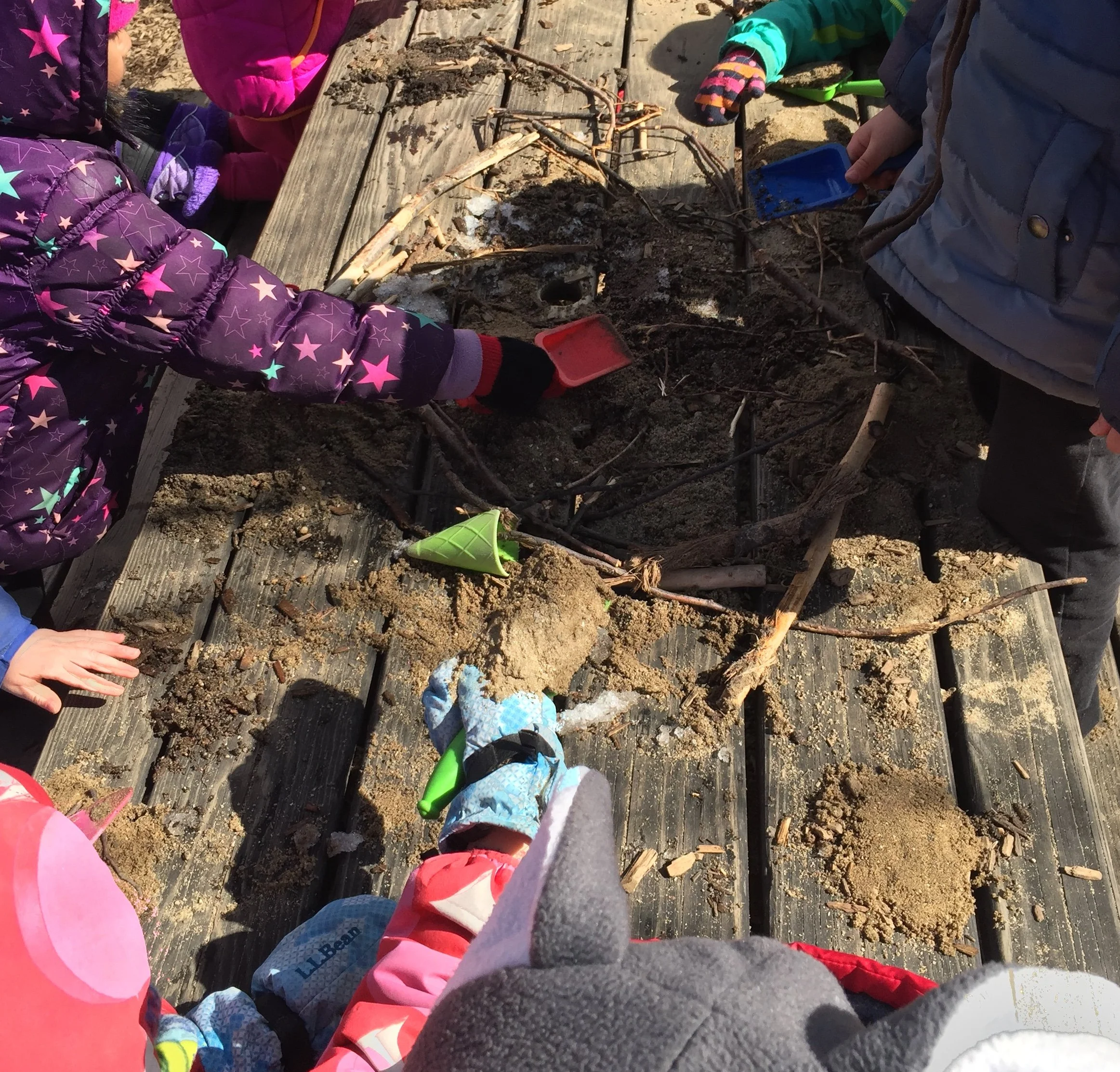 Locations — PUDDLESTOMPERS™