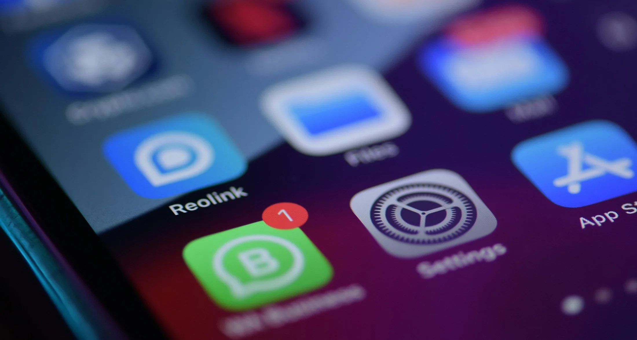 How to Build a Mobile App: A Step-by-Step Guide from Idea to Launch — molfar.io