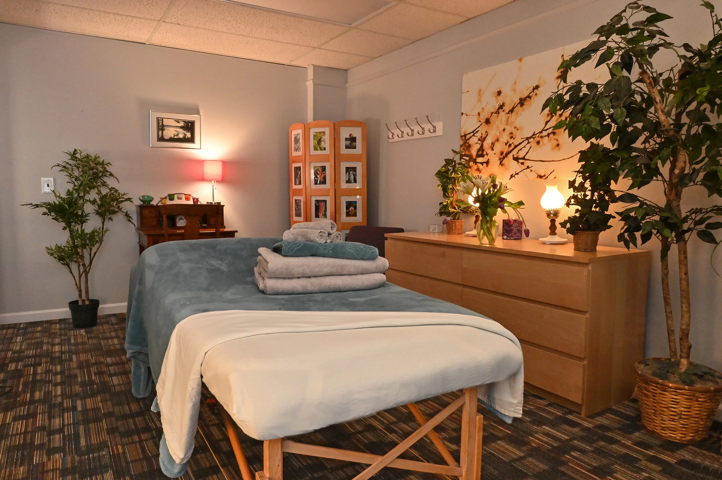 Newington, CT | Massage | Holistic Health | Reiki | Balance Massage Therapy