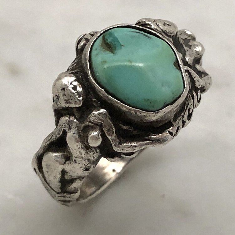 Worn Over Time - Bijoux Vintage — Les Indispensables