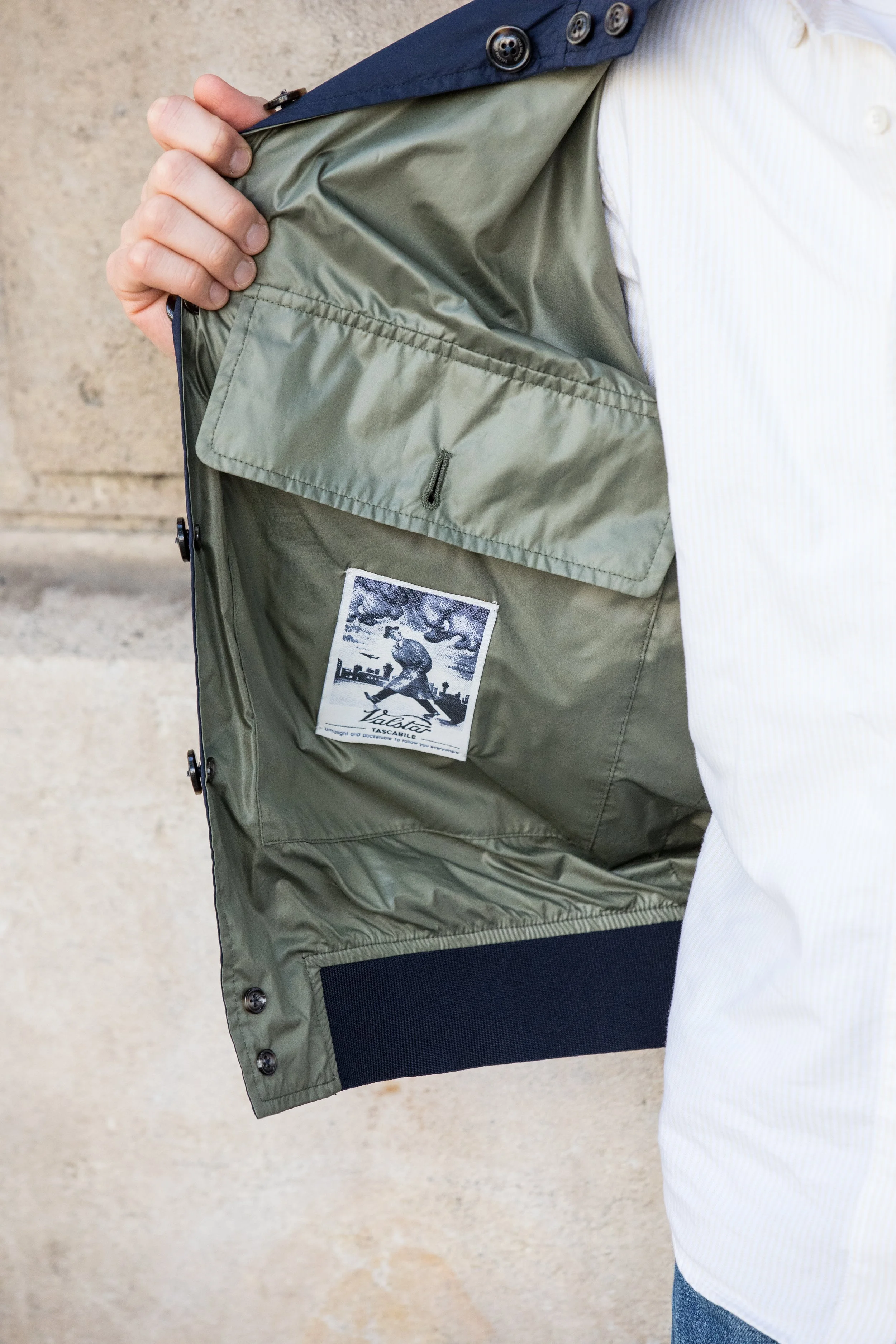 Valstar Milano - Des pièces “ultra-légères” — Les Indispensables