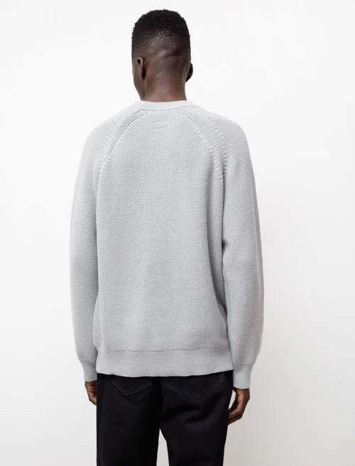 Quelles sont les 3 façons de fabriquer un pull ? — Les Indispensables