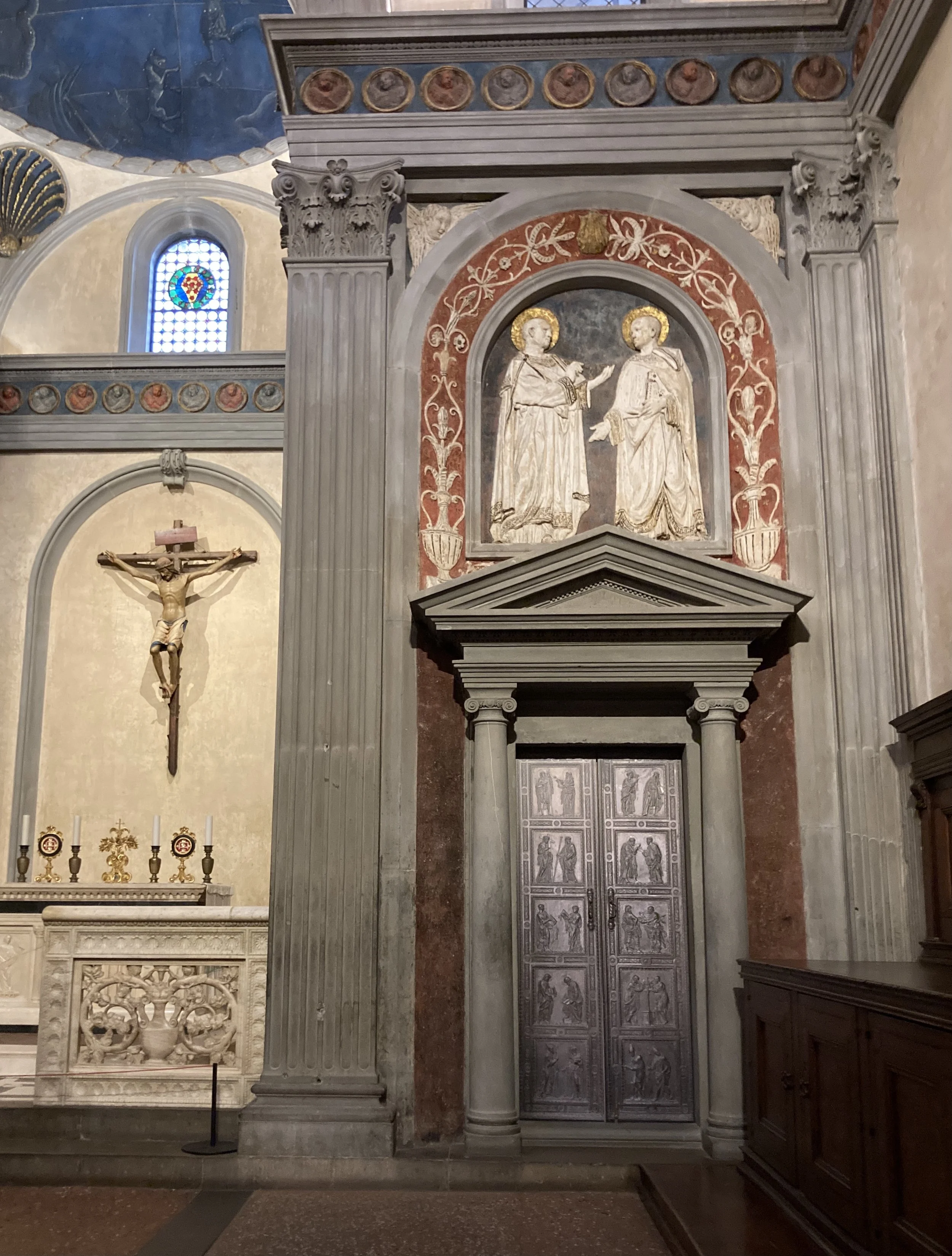 The Basilica of San Lorenzo in Florence — Two Parts Italy