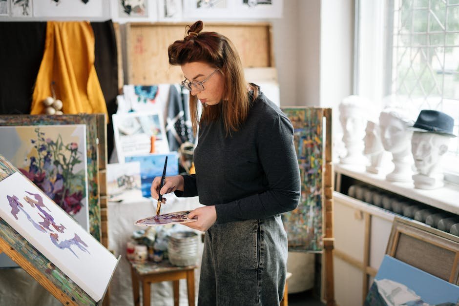 Chic Evolution in Art