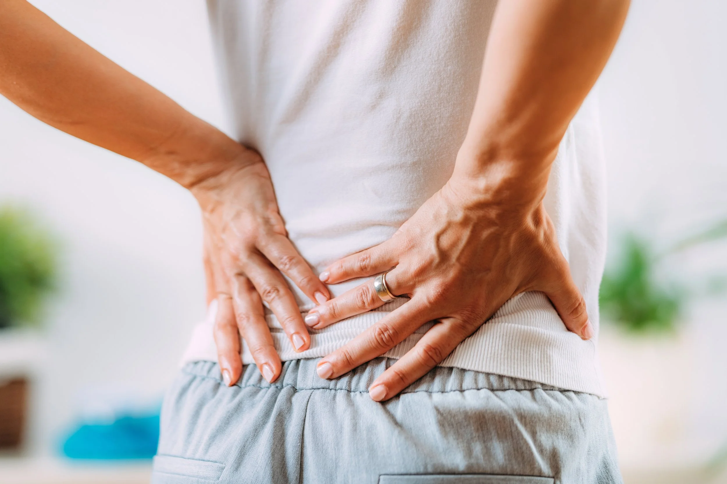 How To Tell If Back Pain Is Muscular Or Spinal? — Best Bainbridge ...