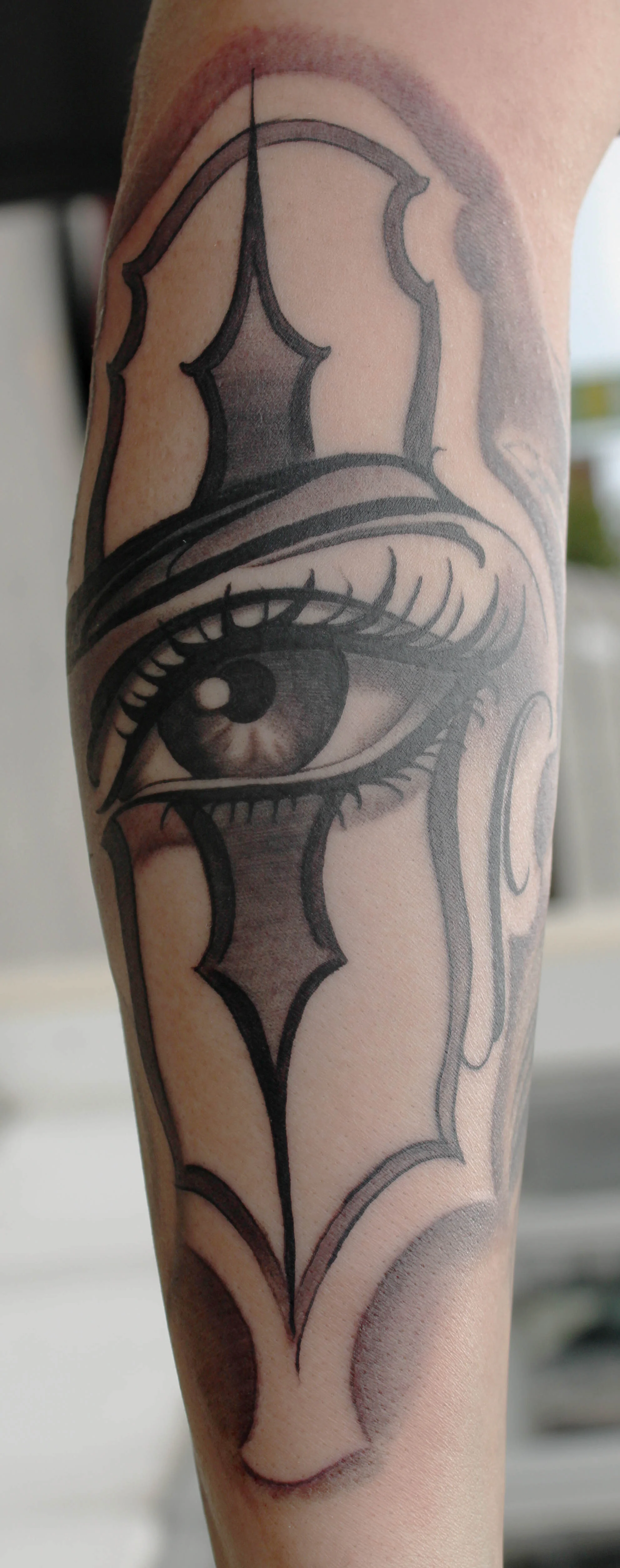 Chola Tattoo — Lighthouse Tattoo