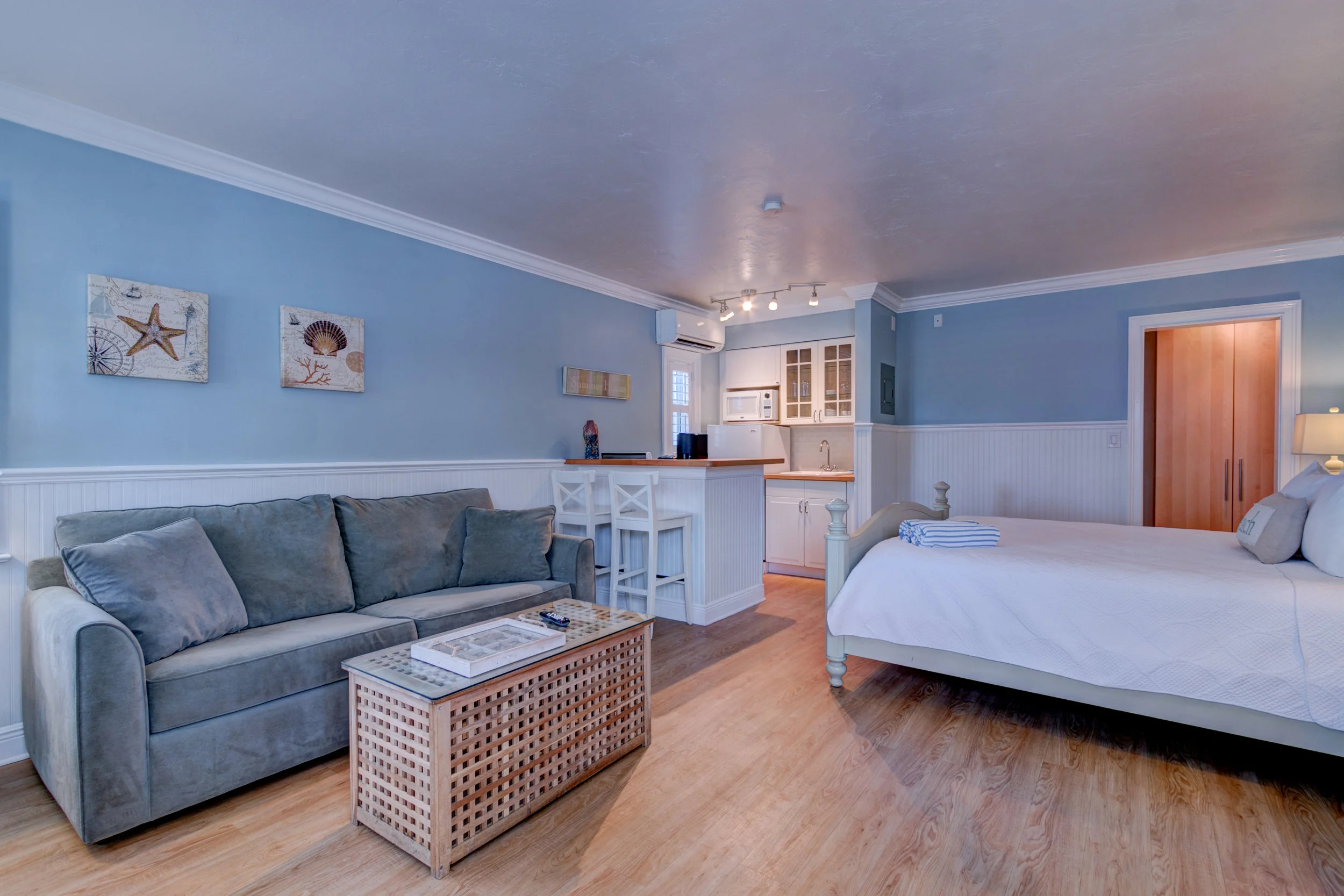 Beach House Studio — BeachSideVillageResort