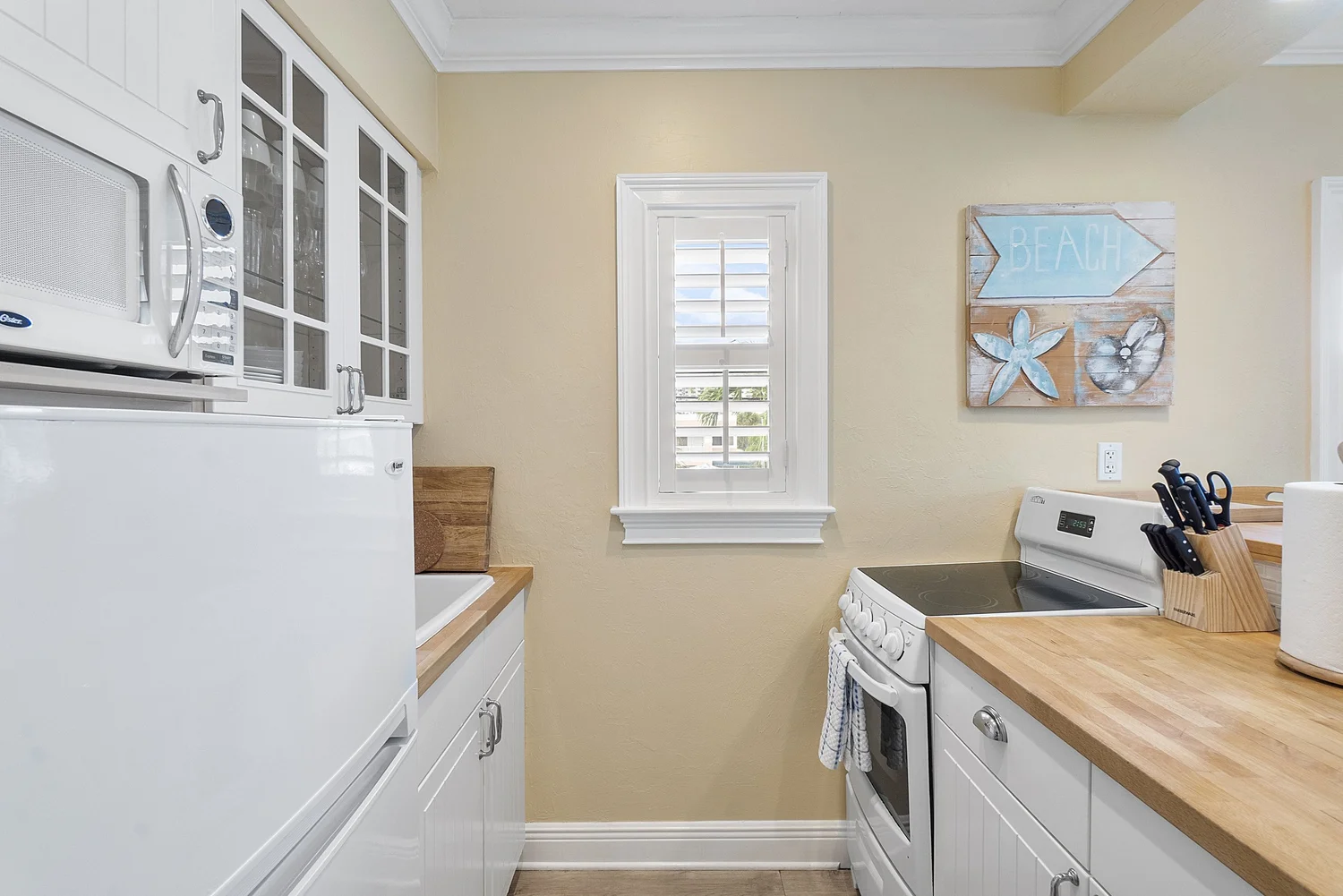 Beachside Suite — BeachSideVillageResort