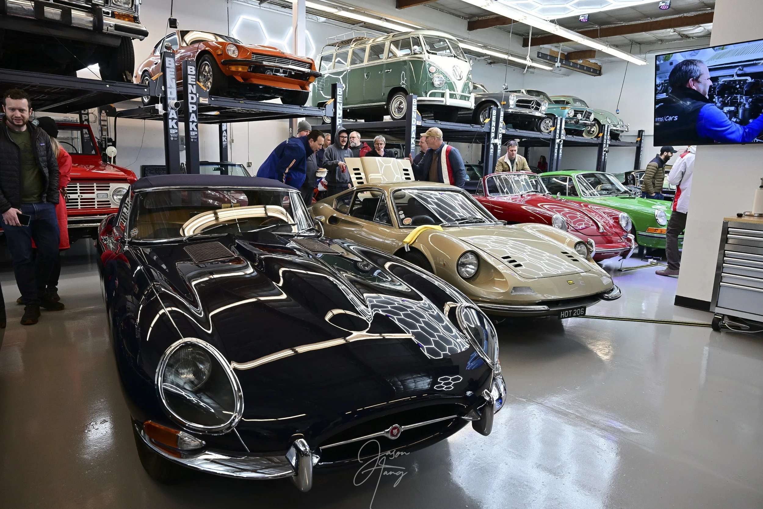 Charter Member Private Collection Tour & Social — Avants