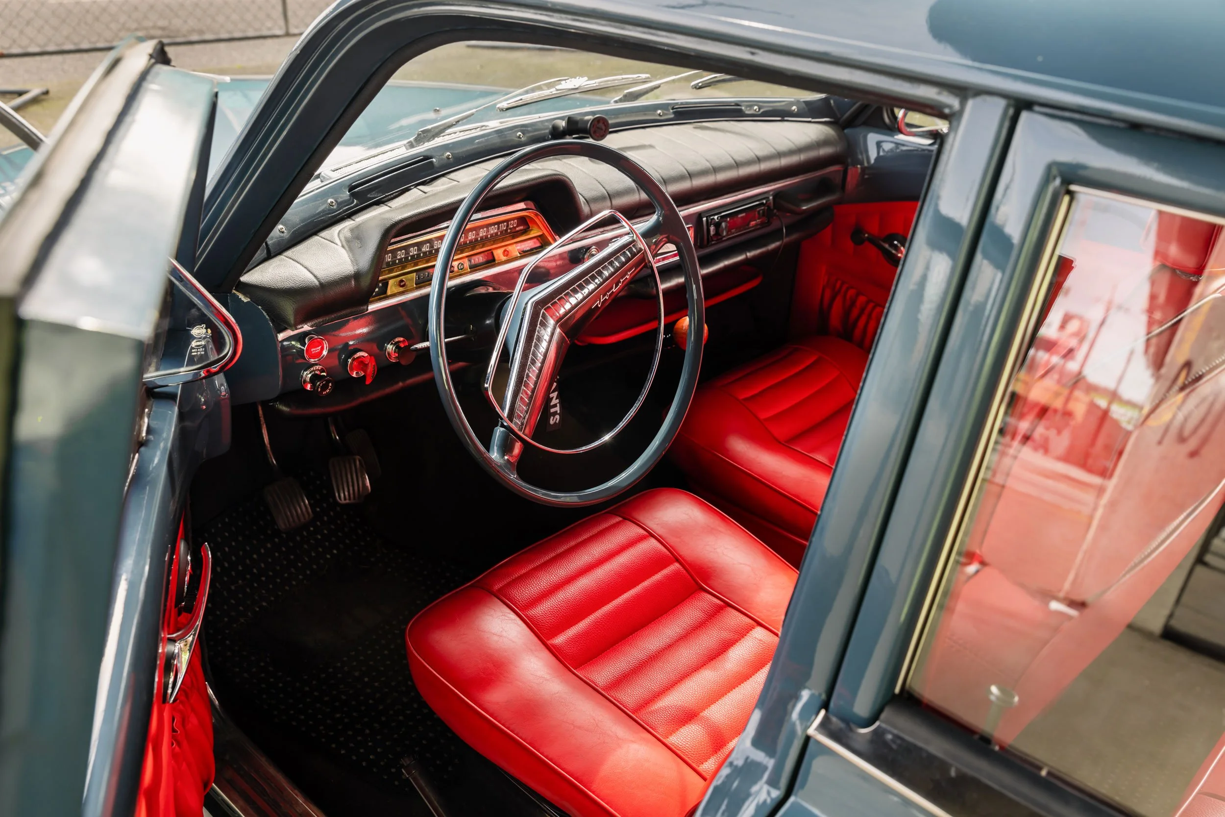 Volvo Amazon Estate — Avants