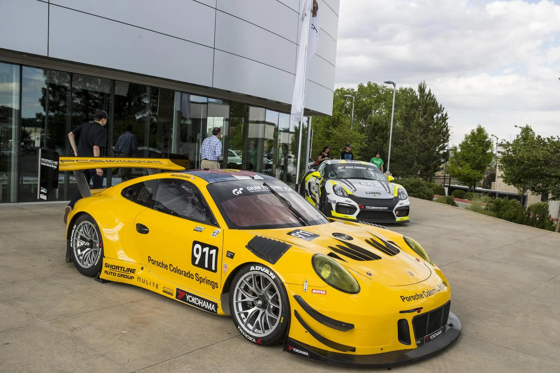 Meet The Pikes Peak Drivers — Avants