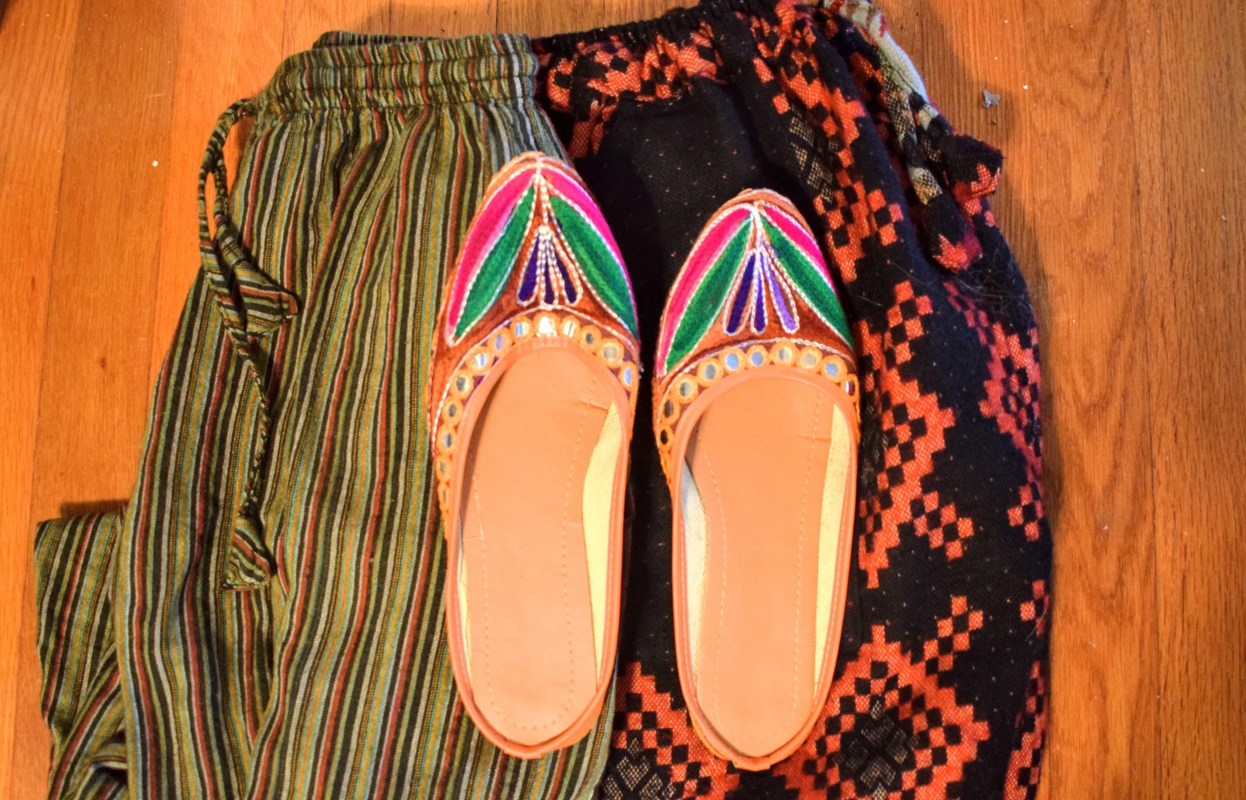 Souvenir Shopping in Nepal — Savvy Dispatches