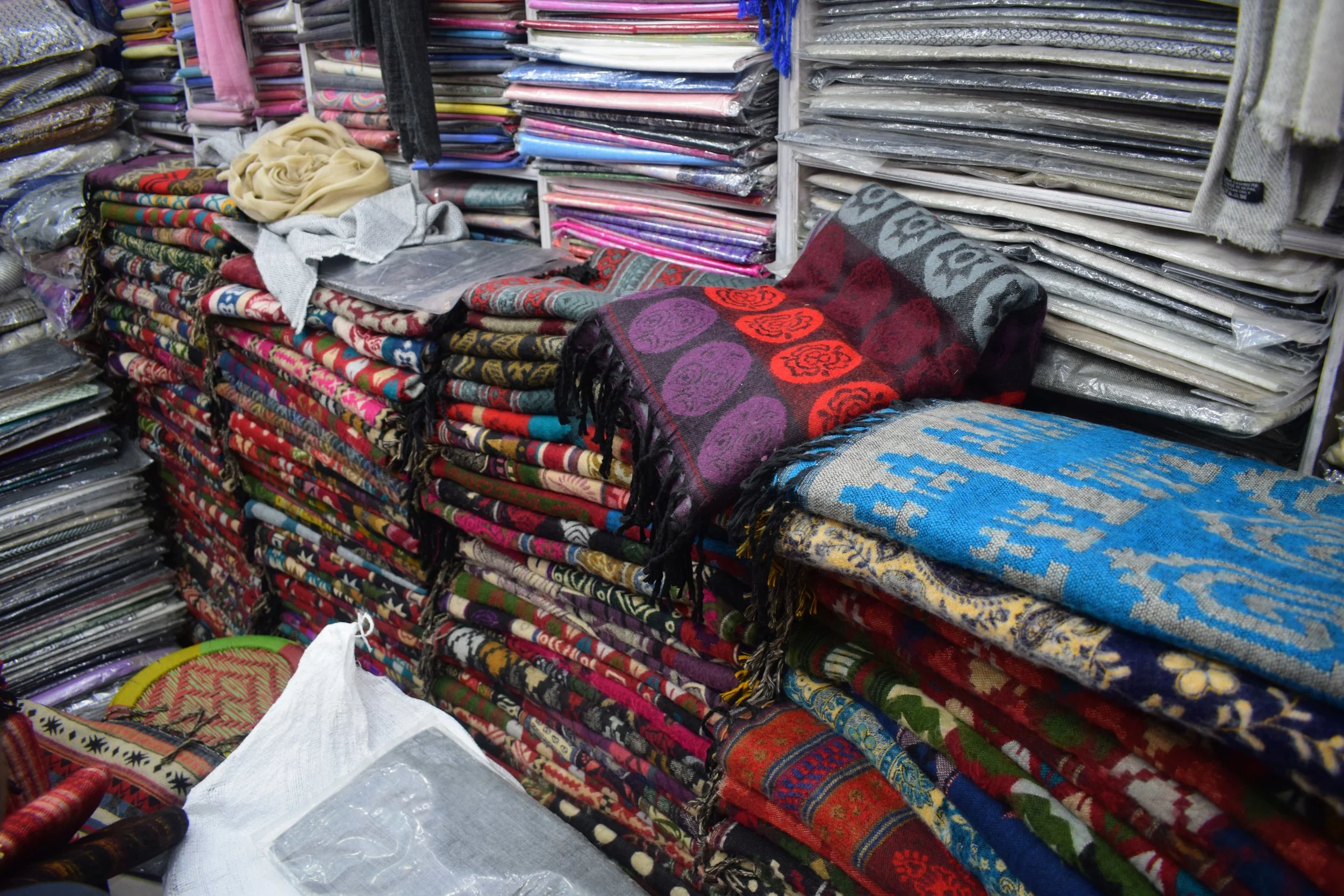 Souvenir Shopping in Nepal — Savvy Dispatches