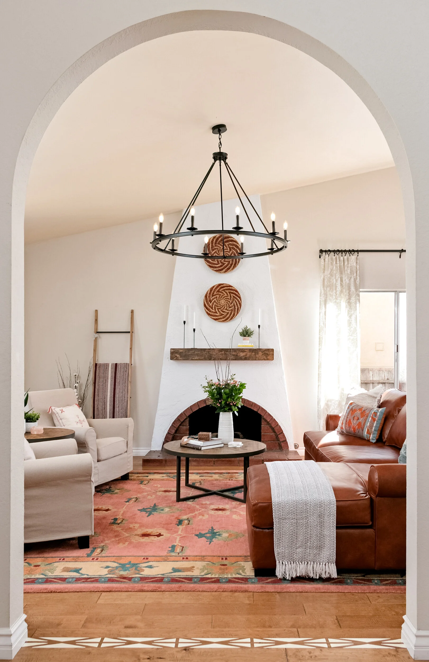 GALLERY — 22 Design House