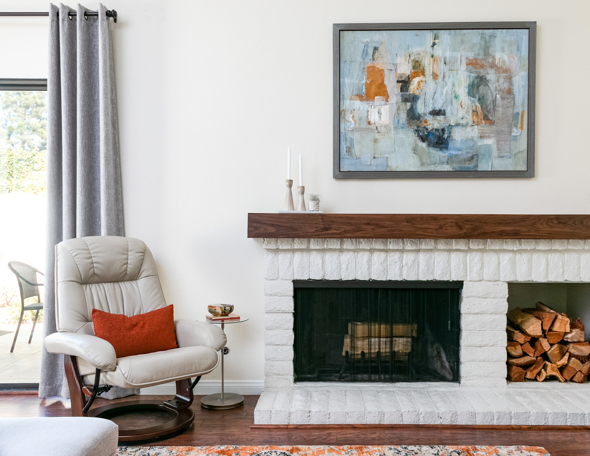 GALLERY — 22 Design House