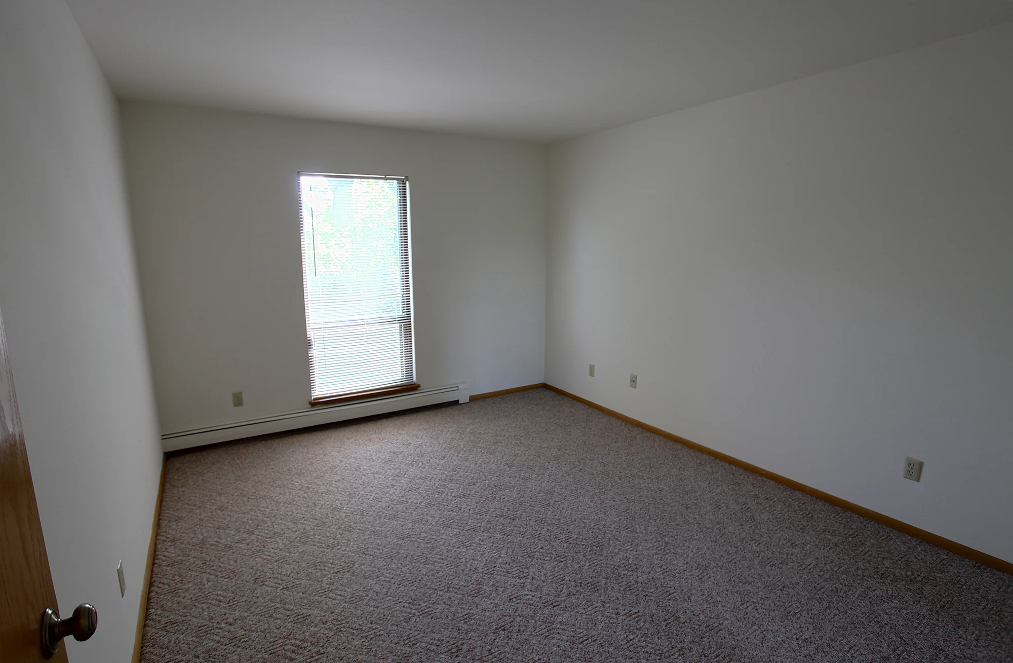 Waukesha - Maple Village — Ripp Realty