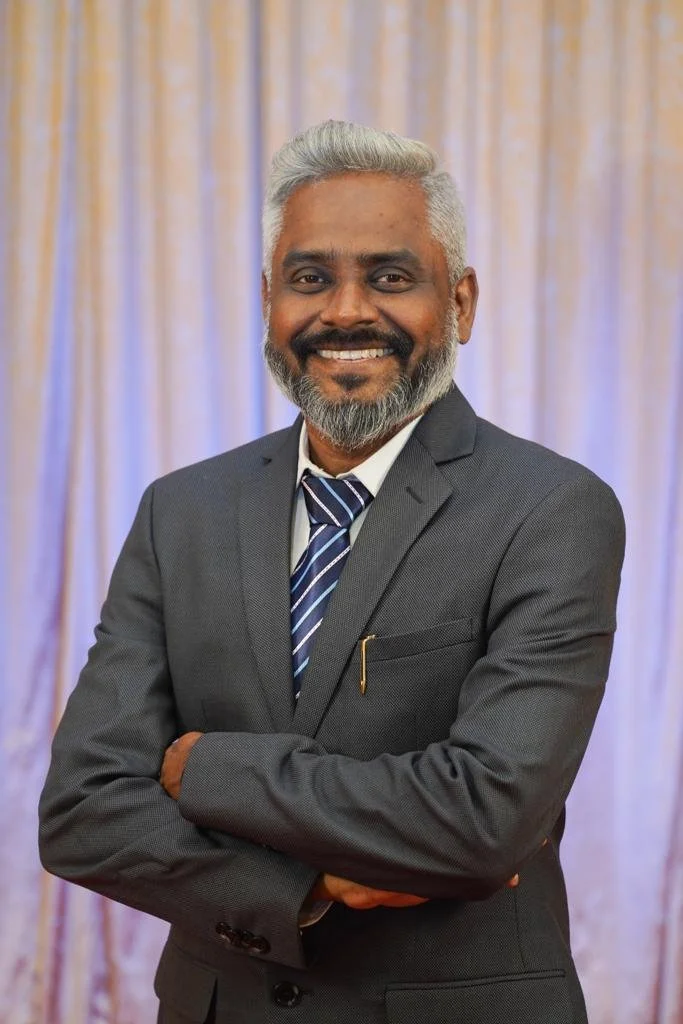 FACULTY — SAVEETHA SCHOOL OF MANAGEMENT