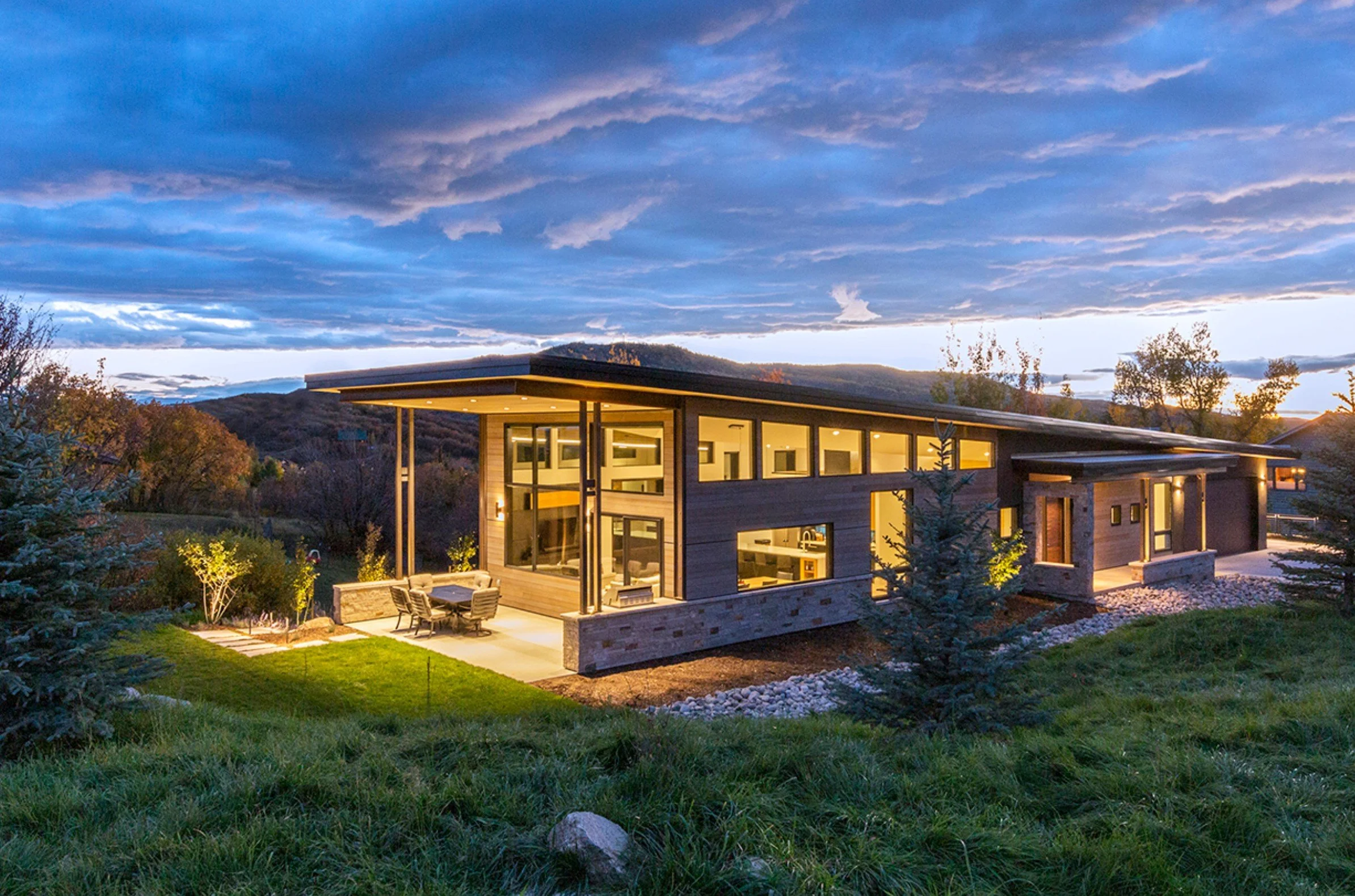 The Rocky Mountain and Hill Country's Distinctive Landscape Design ...