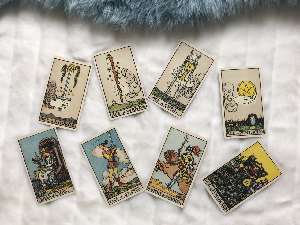 How to Buy Tarot Cards — Lisa Boswell