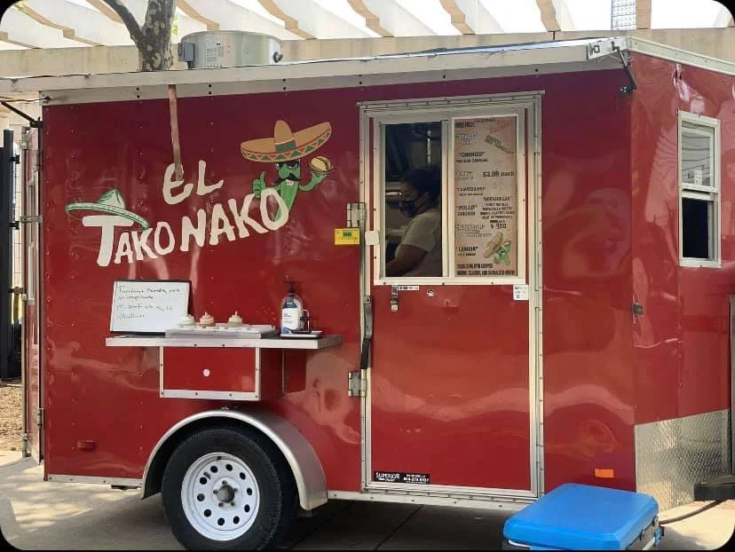 ¡Qué Sorpresa! A Review of Cville's Humming Taco Truck Scene — Virginia Law Weekly