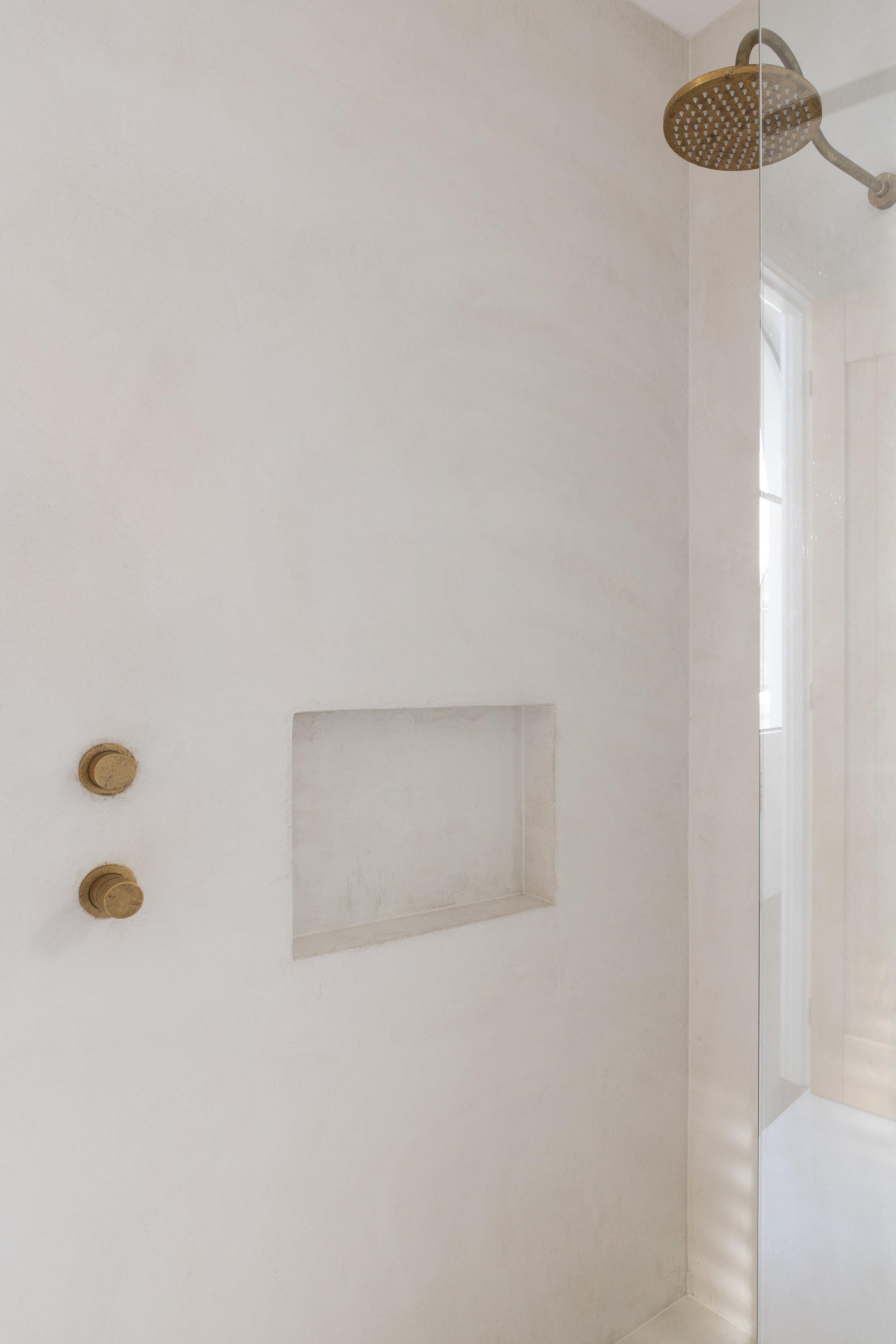 Project Highlight: X-Bond Microcement in Sorrento — Alt. Surfaces