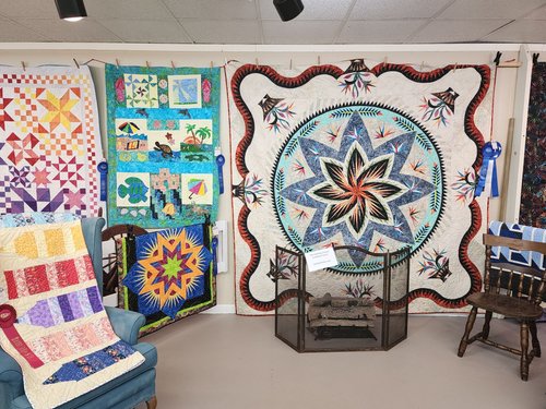 Collura Cottage - an expression of creativity, talent and hard work ...