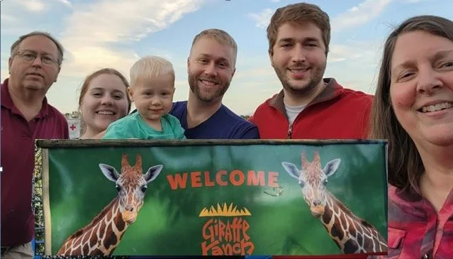 Give the Gift of Experiences - We visited our local Giraffe Ranch ...