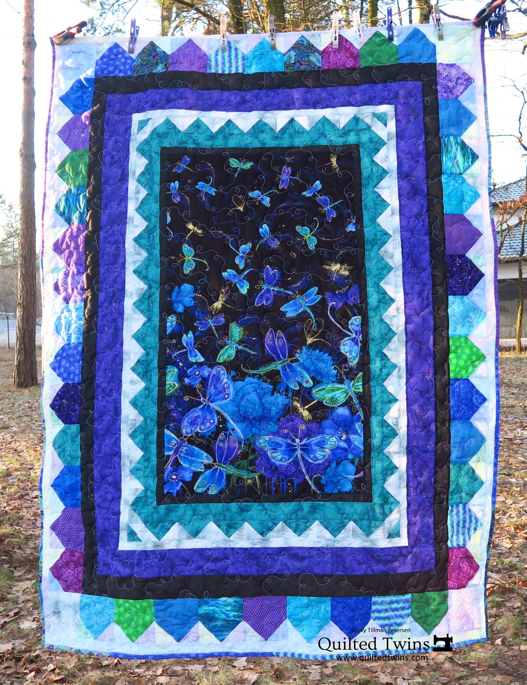 “Fly by Night” - nr. 2 — Quilted Twins