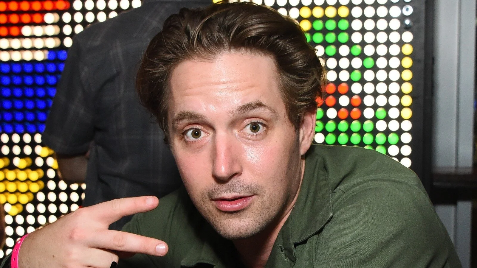 Beck Bennett Good Neighbor