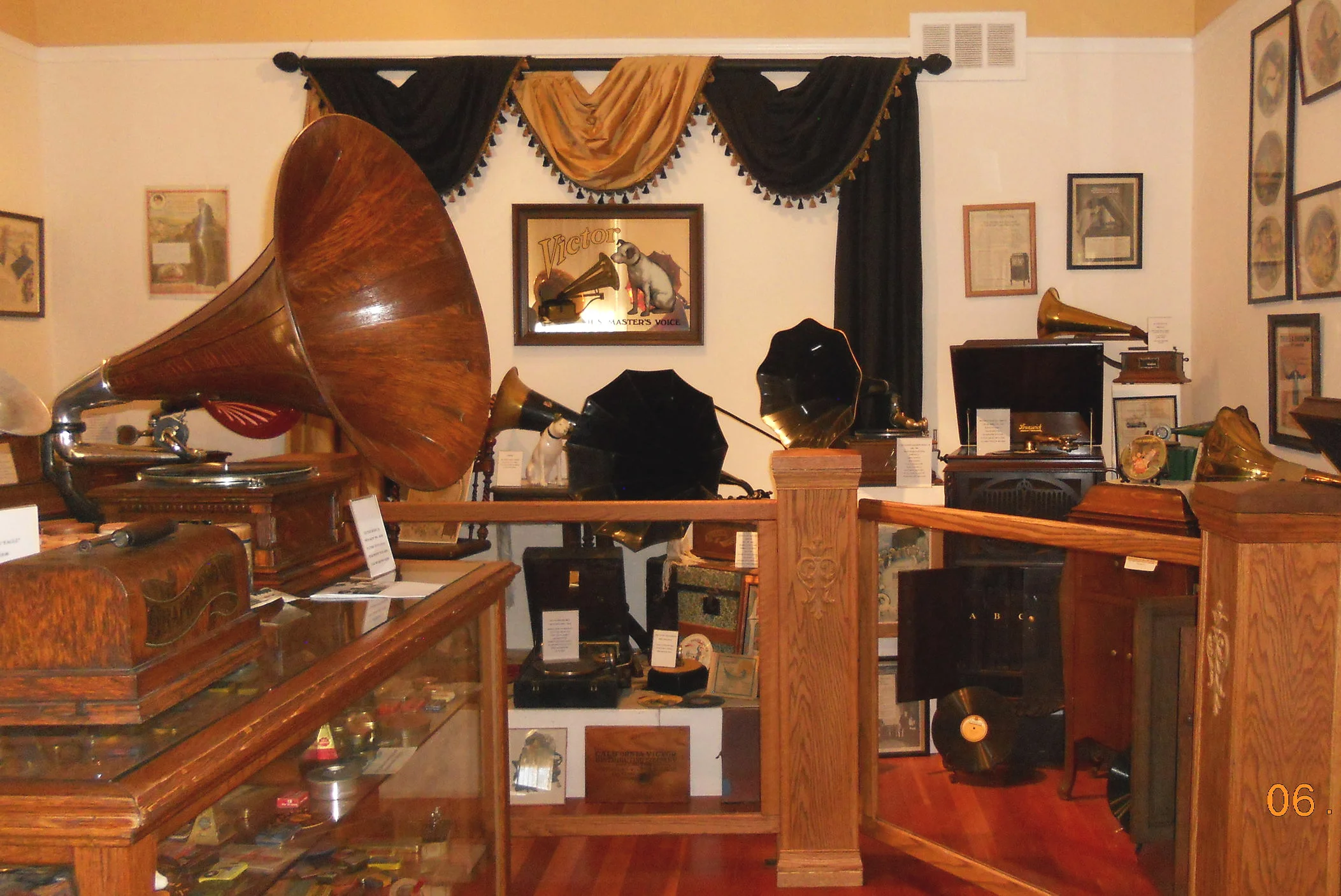 Gramophone Music Room — Stagecoach Inn Museum