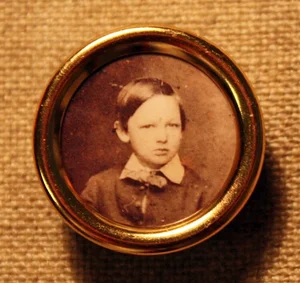 LINCOLN IN MOURNING