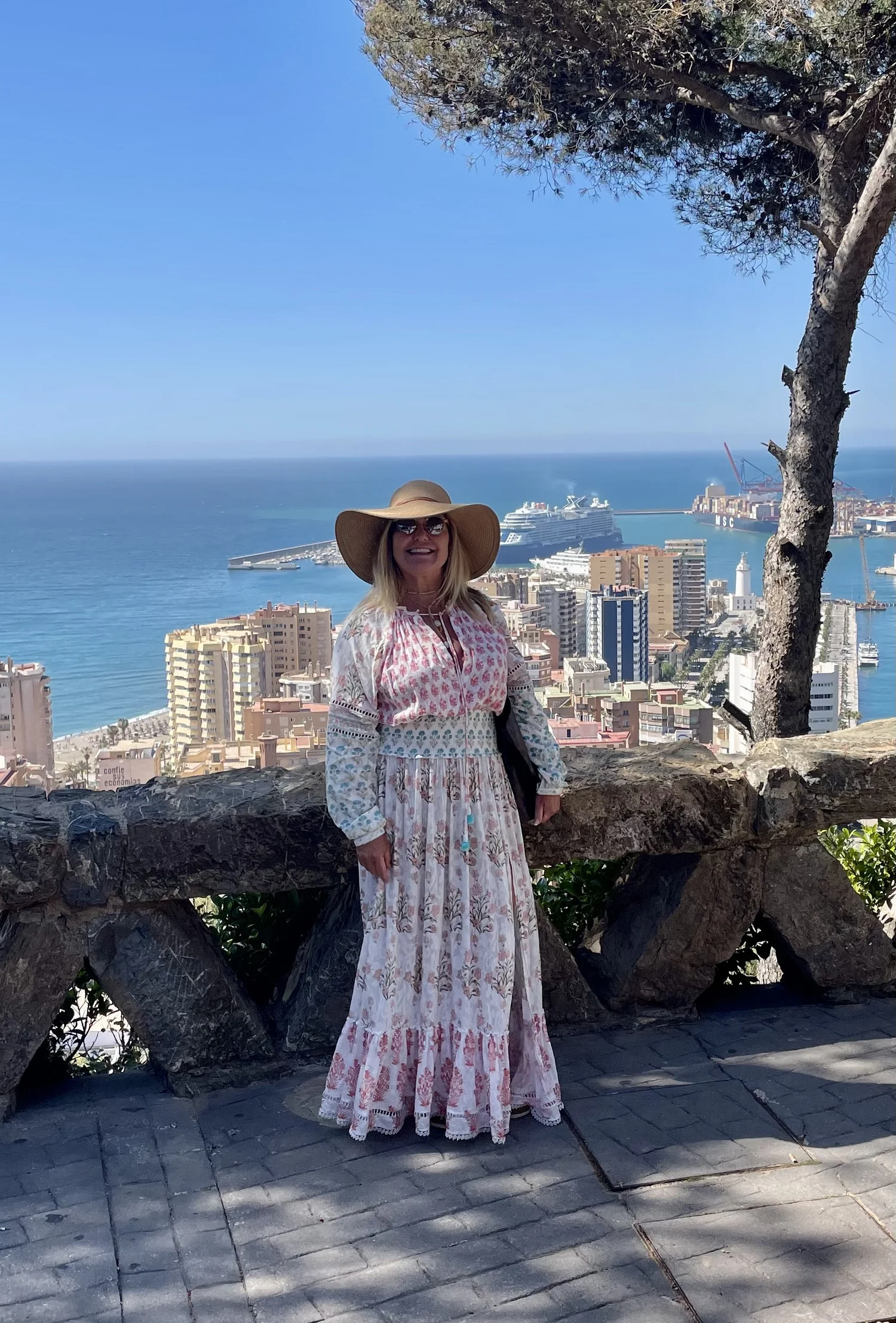 Our Team — 6 Degrees