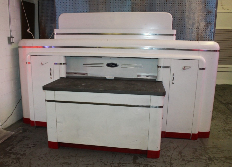 Alemite — SERVICE MERCHANDISERS - 1940's & 50's